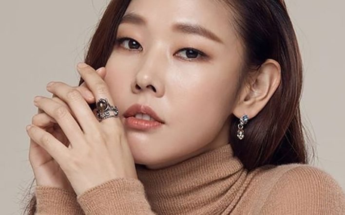 Han Hye Jin Shows Off Her Top Model Aura in Her Untouched Video Clips ...