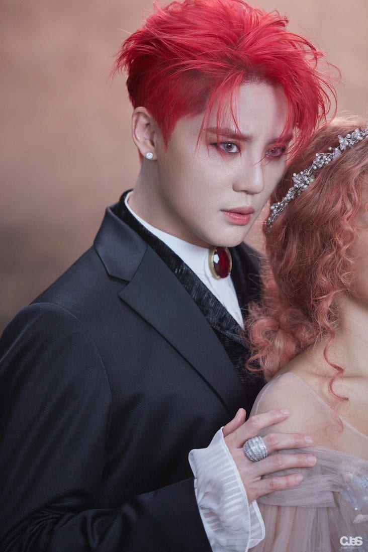 Kim Junsu is Officially Performing Again for the Musical ‘Dracula ...