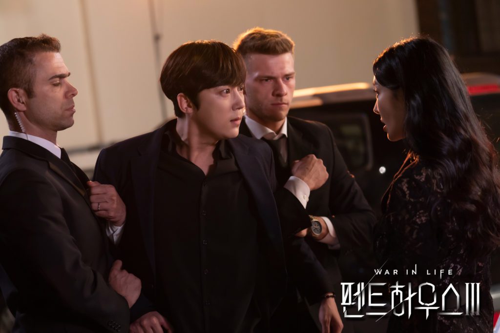 Ha Yoon Cheol Cries Out Vengeance in the Center of 'The Penthouse 3 ...