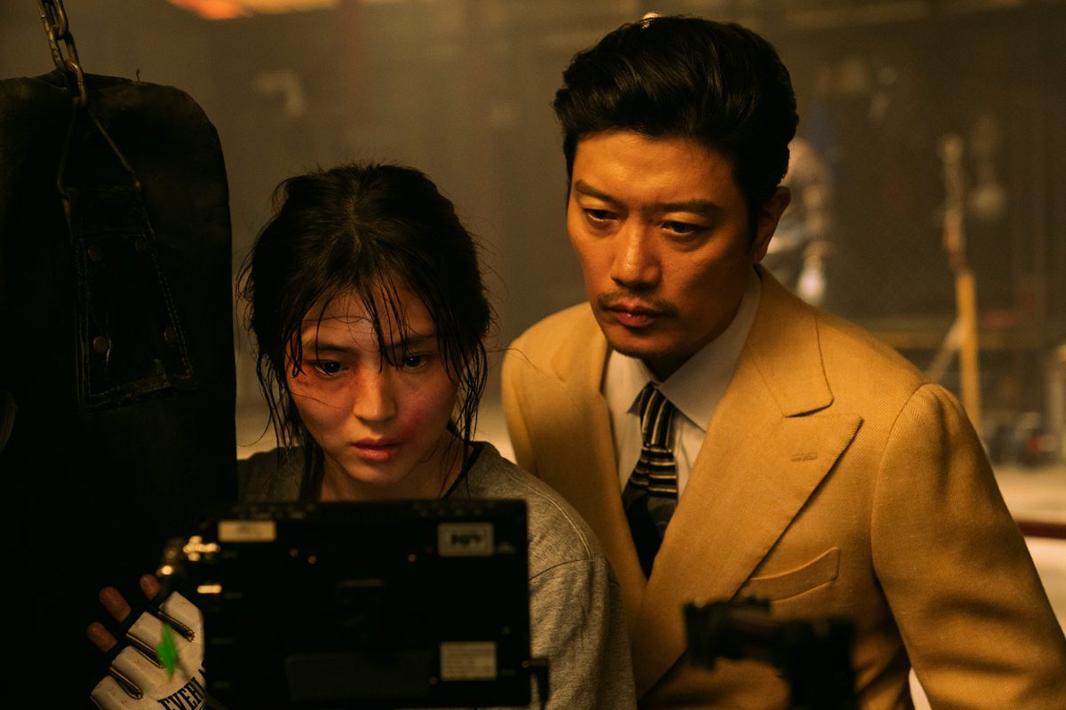 Netflix Shares Behind the Scenes Look at Han So Hee's Newly Released ...