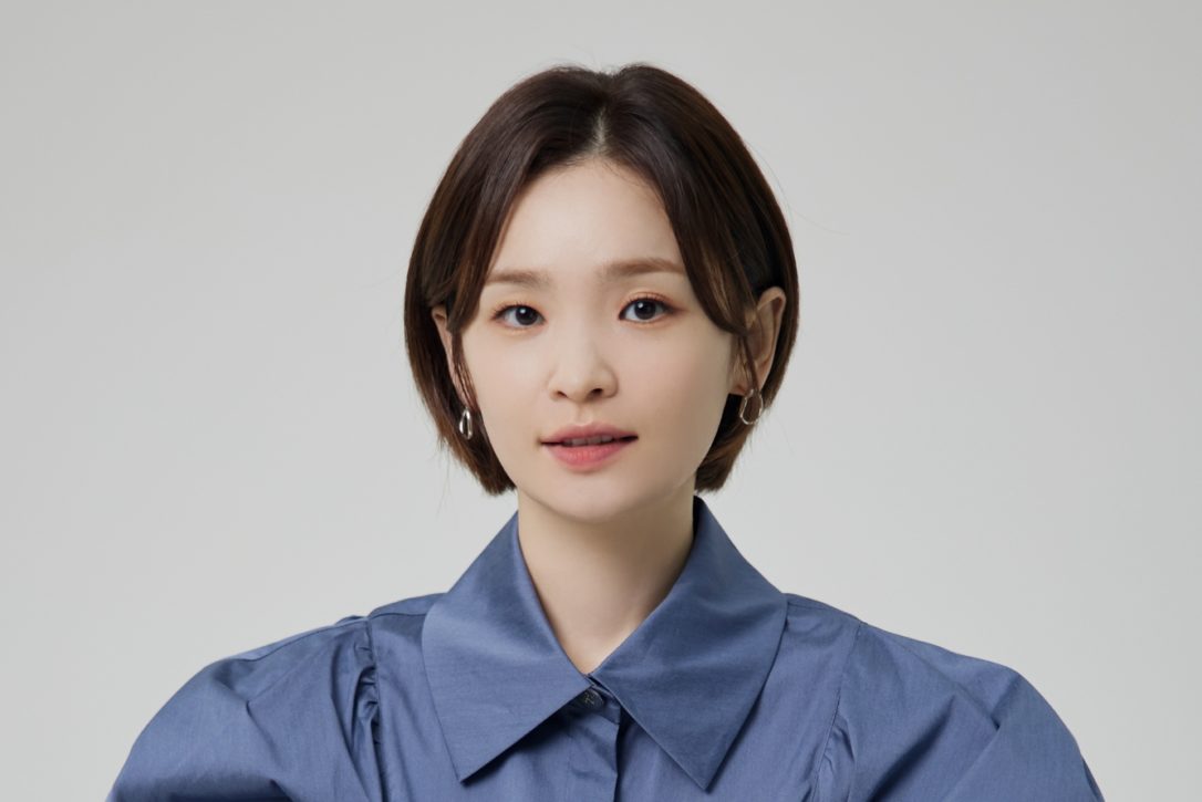 Jeon Mi Do Reveals Why She Shed Tears at Son Ye Jin’s Wedding - ZAPZEE ...