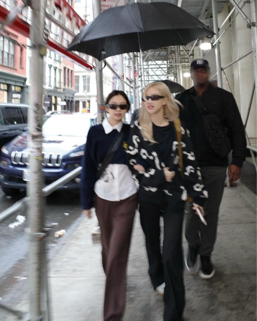 BLACKPINK's Jennie and Rosé Share Sweet Reunion in New York - ZAPZEE ...