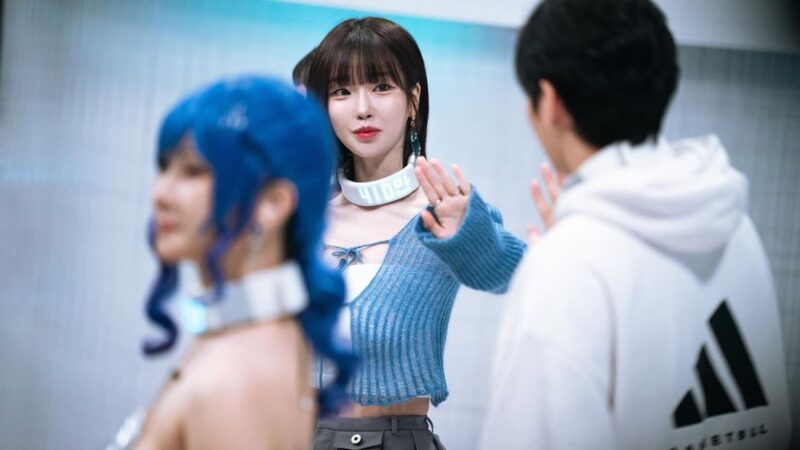 BJ Seyeon Clarifies Rumors About Her Philippines Trip With a Big ...