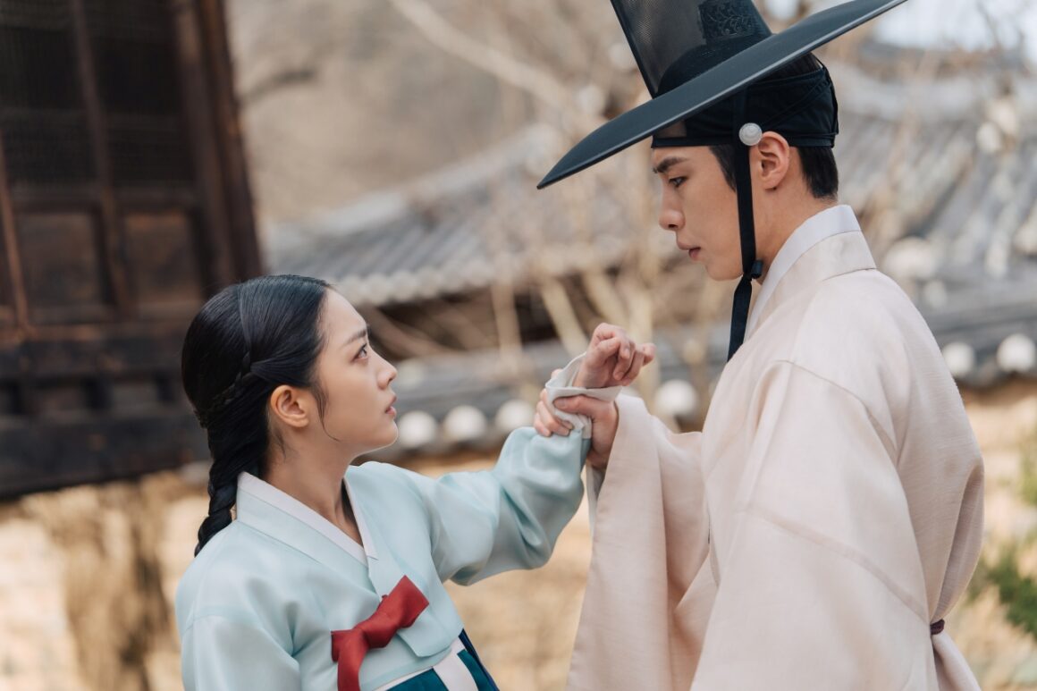 ‘Dear Hongrang’ Review: Is Lee Jae Wook’s Return To Historical Dramas A Hit or Flop? - ZAPZEE ...