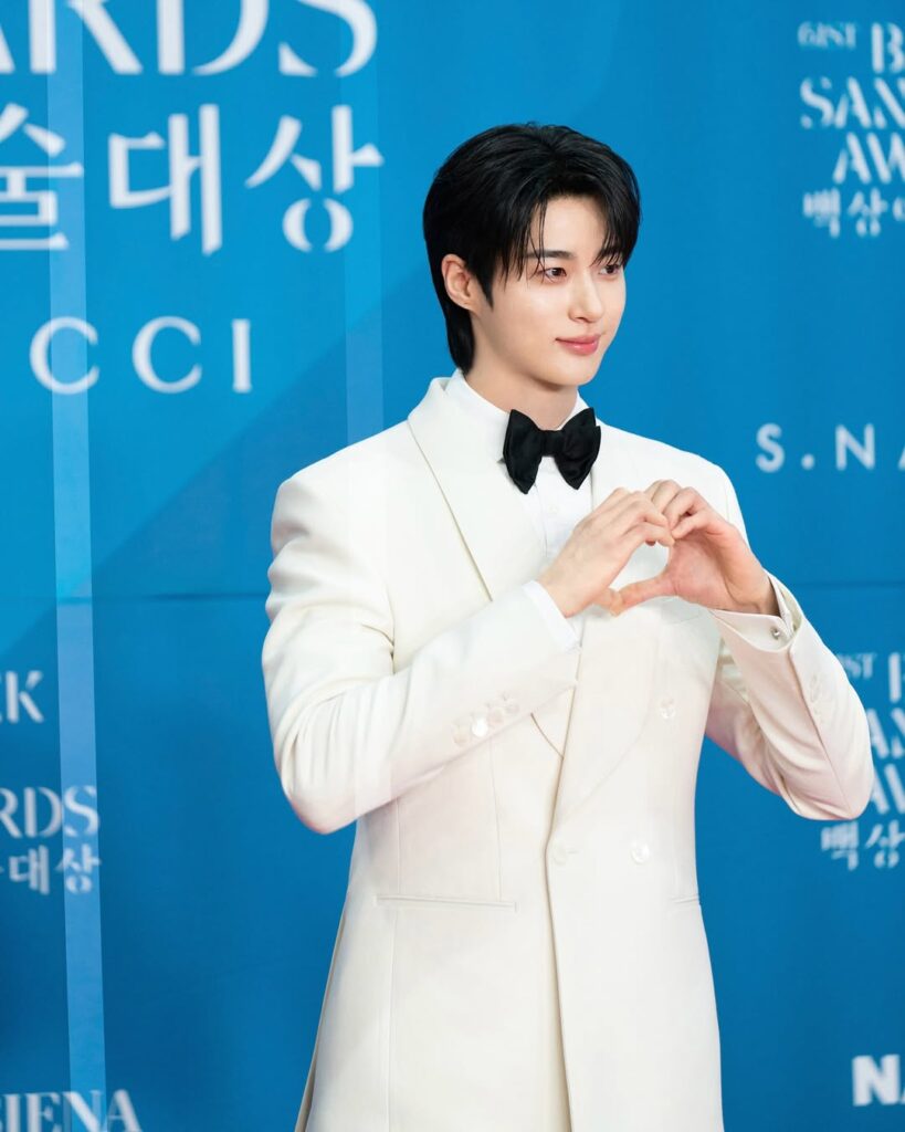 Byeon Woo Seok Playfully Responds After Dream Cameo Turns Into Real ...