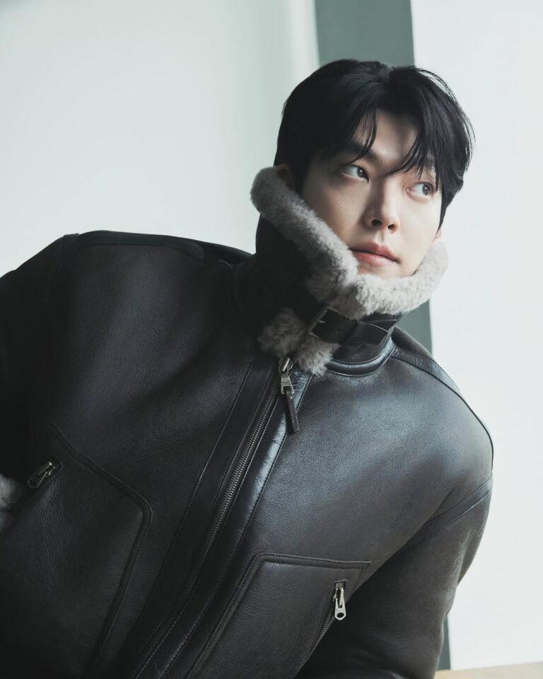 Kim Woo Bin's Thoughtful Gesture: Pays for Fans' Dinner